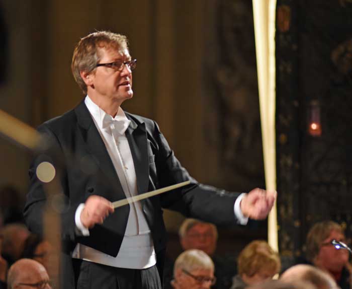 „Strahlendes Fest der Klänge und Lobpreis“