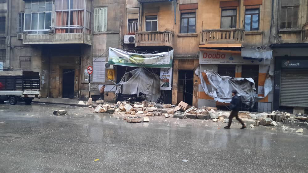 Erdbeben trifft auch Kriegsregion Aleppo schwer