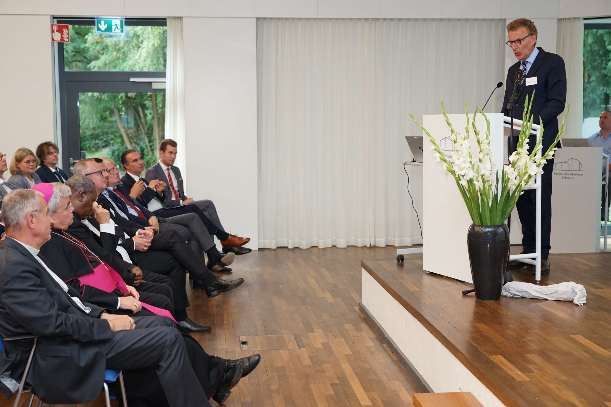 Festakt zum Abschied für Prälat Dr. Peter Klasvogt in der Katholischen Akademie Schwerte
